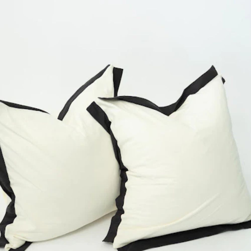 The Oxford Edged Scatter Cushion
